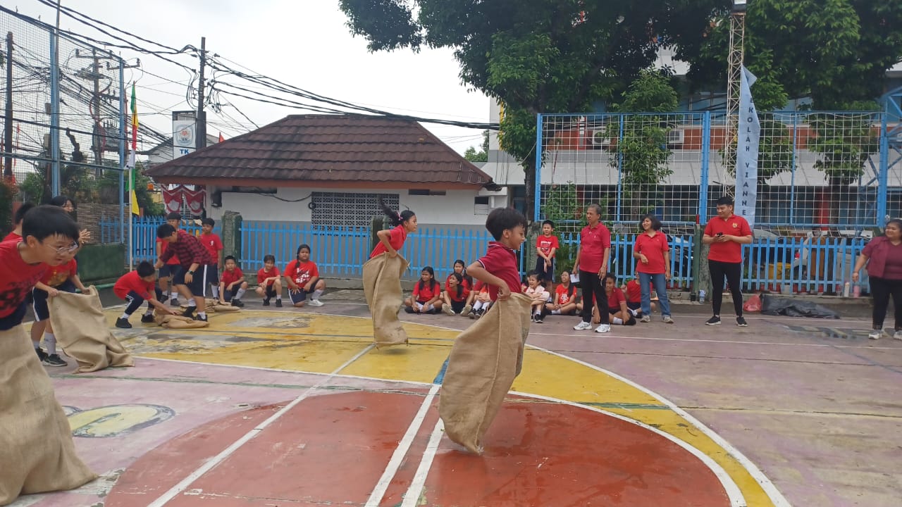 Memeriahkan HUT RI Ke-80 Tahun, SD Vianney Adakan Berbagai Lomba ...